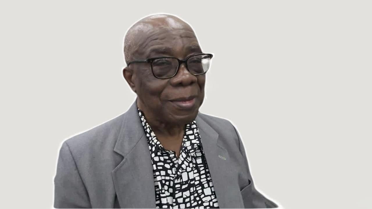 Philbert Mason - Petra the Spectator